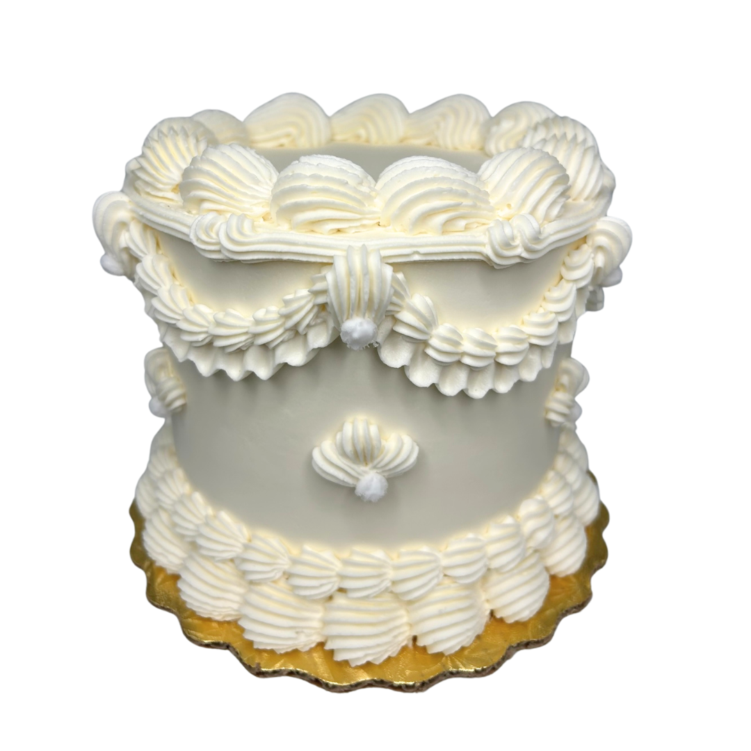 Signature Cakes | Classic White | Sweet Treats Bakery